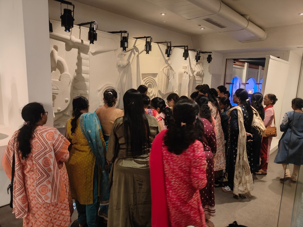 RAMKRISHNA BAJAJ EXHIBITION – Kamalnayan Bajaj Hall & Art Gallery
